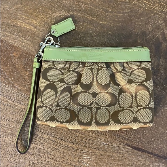 Coach | Bags | Nwt Coach Monogram Logo Wristlet With Mint Patent ...